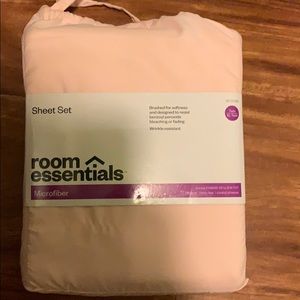 Room Essentials | Bedding | Sheet Set | Poshmark